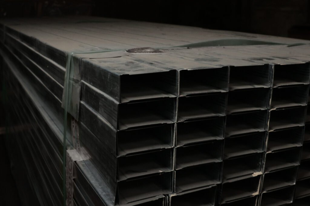 GI C-Purlin – Top Silver