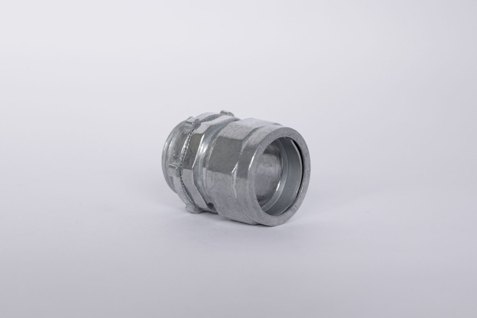 EMT Connector Compression Type – Top Silver